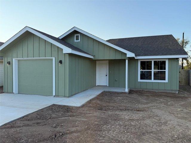 1710 E Avenue J, Lampasas, TX 76550