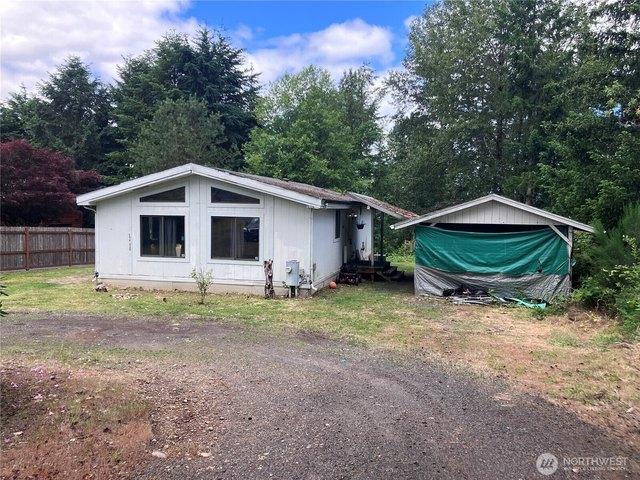 1710 E Trails End Dr, Belfair, WA 98528