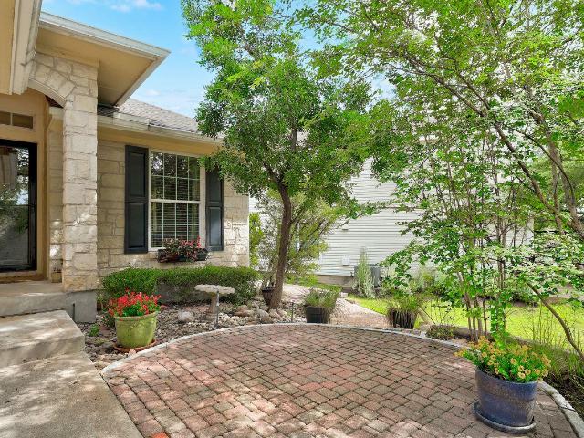 1710 Gaylord Dr