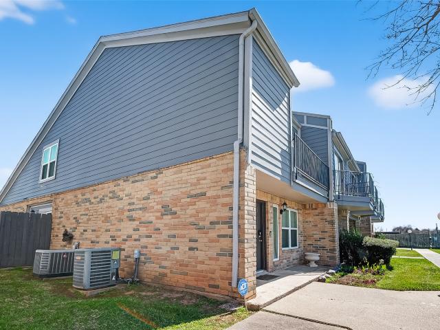 1710 Good Day Dr, Missouri City, TX 77459 | MLS #70667 | Compass