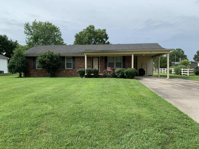 1710 Keenland Dr, Murray, KY 42071