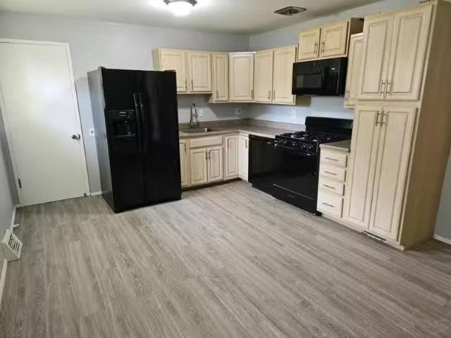 1710 Keelen Dr
