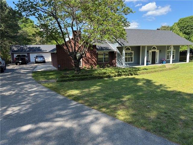 1710 Steele Rd, Tontitown, AR 72762
