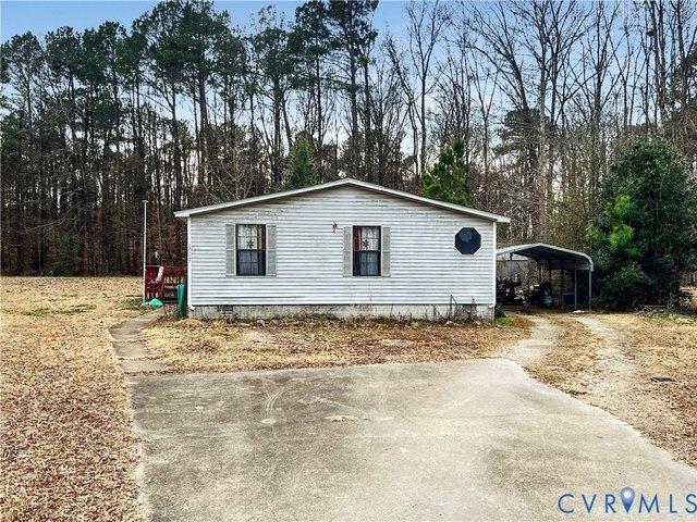17110 Swift Bluff Ct S, South Chesterfield, VA 23834