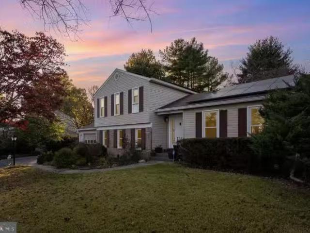 17116 Olde Mill Run, Rockville, MD 20855 MLS MDMC2146224