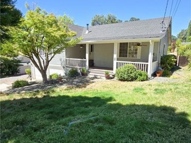 1711 Mellor Dr, Lakeport, CA 95453