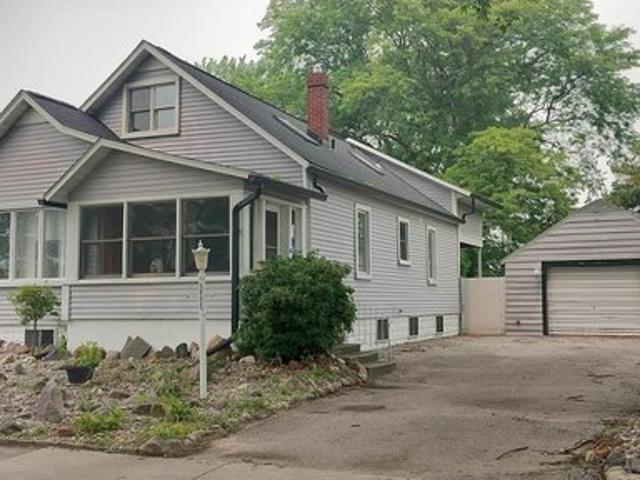 1711 Minnie St, Port Huron, MI 48060