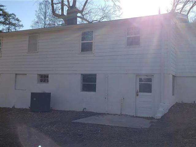 1711 Alexsandria Road