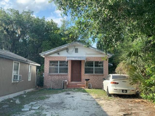 1711 Bates Ave, Eustis, FL 32726