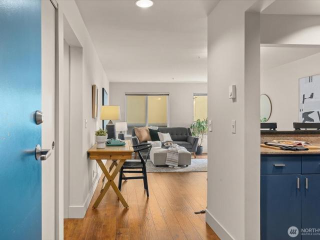 1711 E Olive Way # 217