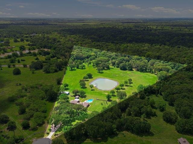 1711 Eagle Nest Acres Drive