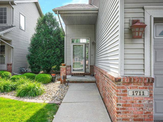 1711 Glenbridge Road