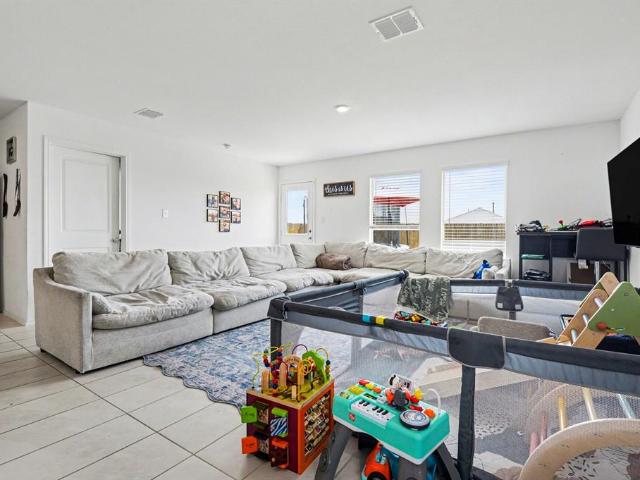 1711 High Perch Lane