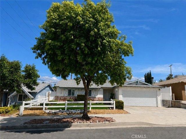 1711 Longview Dr, Corona, CA 92882