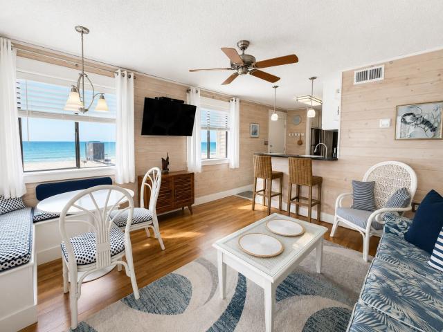 1711 S Ocean Blvd
