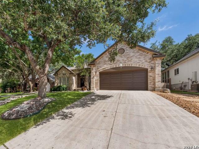 1711 Sandringham