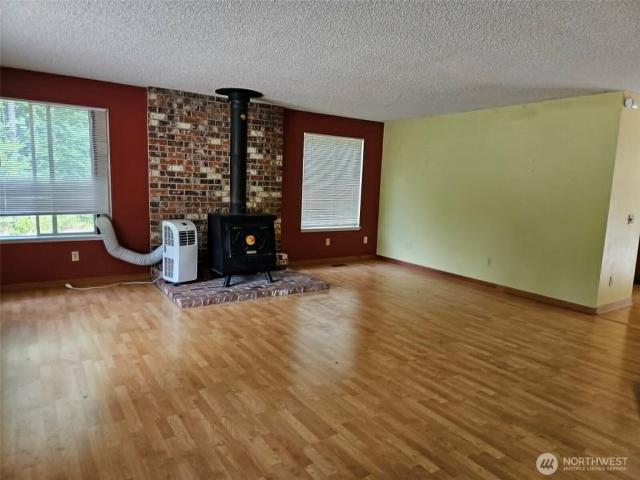 1711 SE Binns Swiger Loop Road