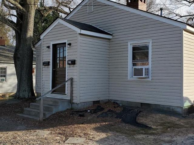 1711 Sherwood St 1 Bedroom Apartment for Rent at 1711 Sherwood St, Greensboro, NC 27403 Brice Street Area