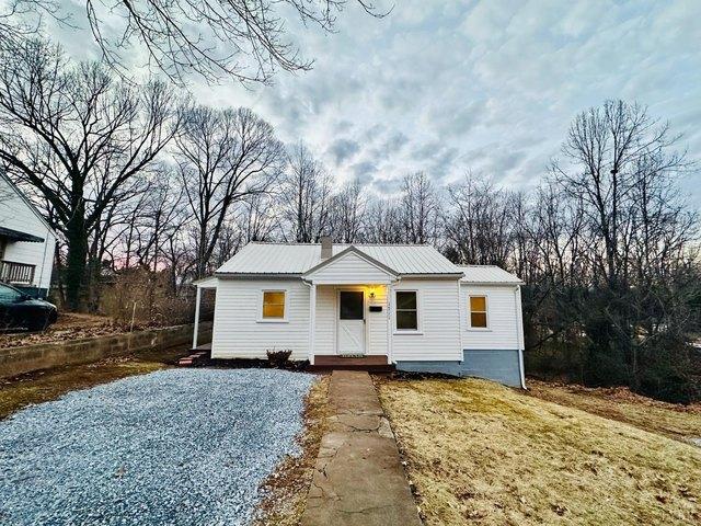 1711 Texas Ave, Lynchburg, VA 24501
