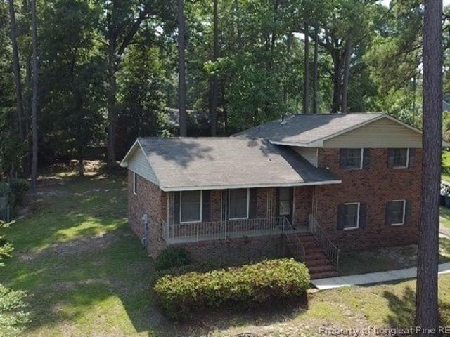 1711 Tryon Dr, Fayetteville, NC 28303