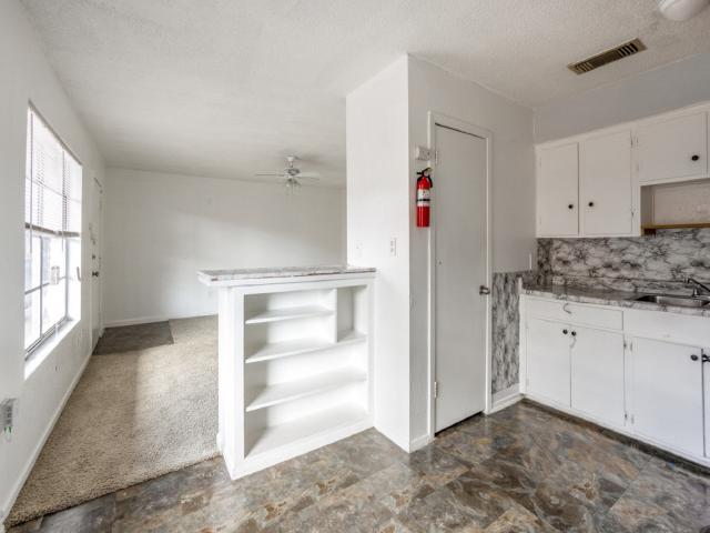 1711 Wichita A