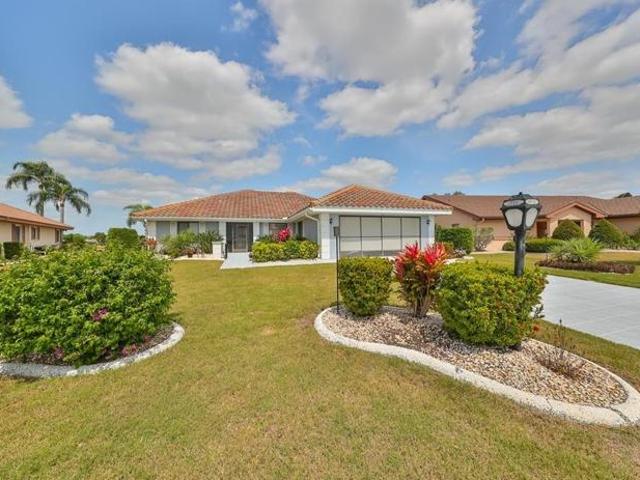 1711 Wolf Laurel Dr, Sun City Center, FL 33573
