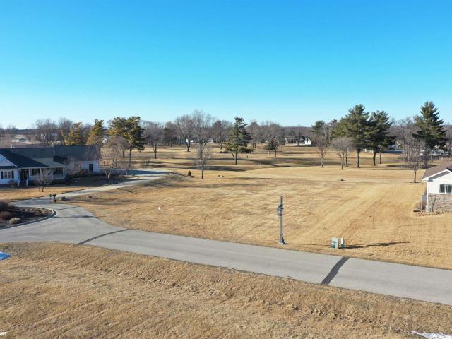 1711 12 Golf Course Boulevard