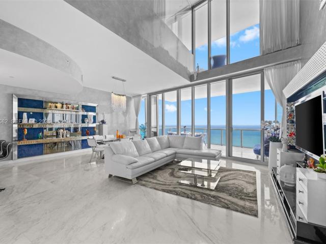 17121 Collins Ave, Unit PH4406, Sunny Isles Beach, FL 33160 | MLS #A12000