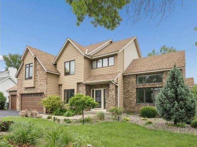 17126 Jonathan Ct, Lakeville, MN 55044