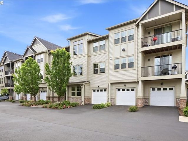 17126 SW Snowdale St Unit 208, Beaverton, OR 97007