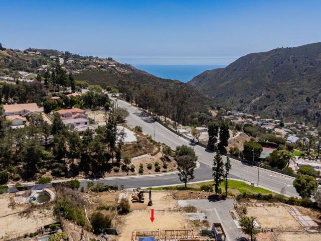 17128 Avenida De La Herradura