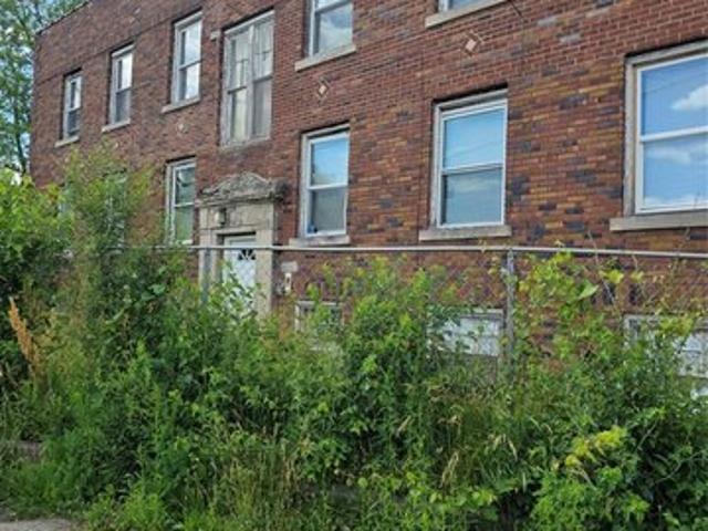 17129 Westphalia St, Detroit, MI 48205