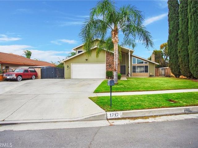 1712 Melrose Dr, Corona, CA 92878