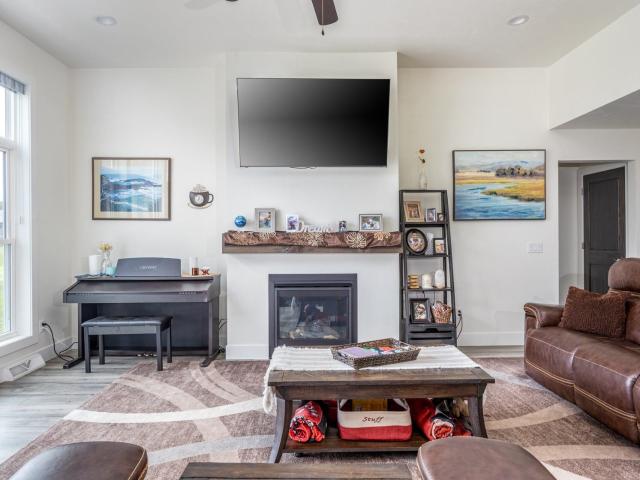 1712 ADDIE Parkway
