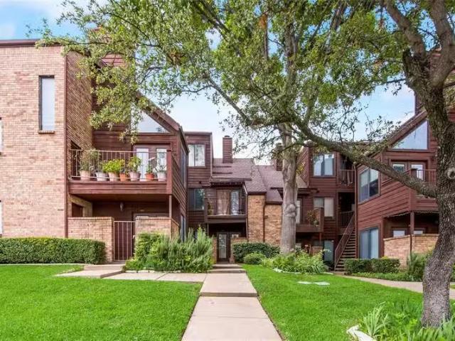 1712 Baird Farm Cir #2208, Arlington, TX 76006