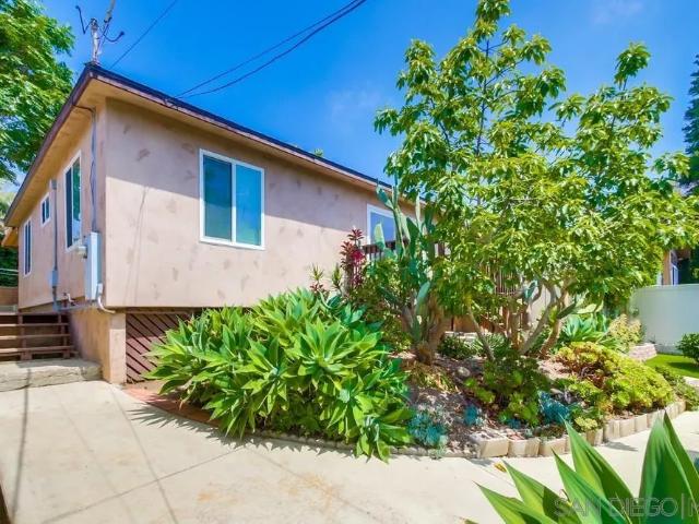 1712 Bervy St, San Diego, CA 92110 | MLS #260009