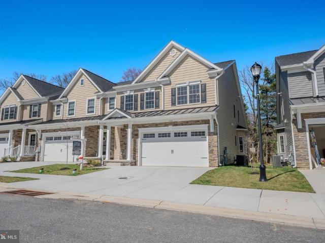 1712 Botanical Court # 22