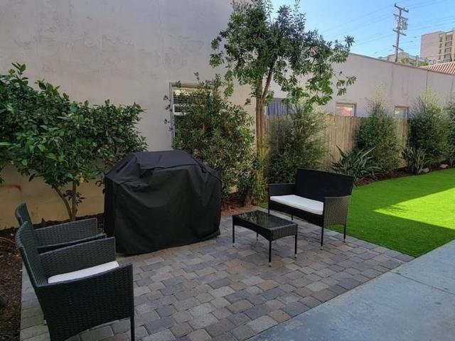 1712 E.1st Street Studio Apartment for Rent at 1712 E 1st St, Long Beach, CA 90802 Bixby Park