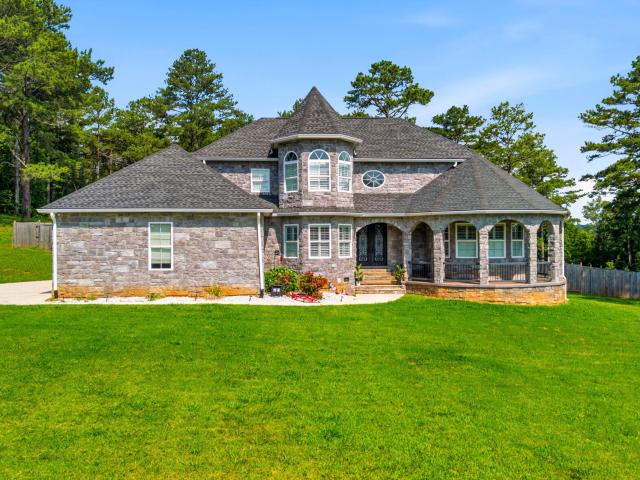1712 Grand Pine Point