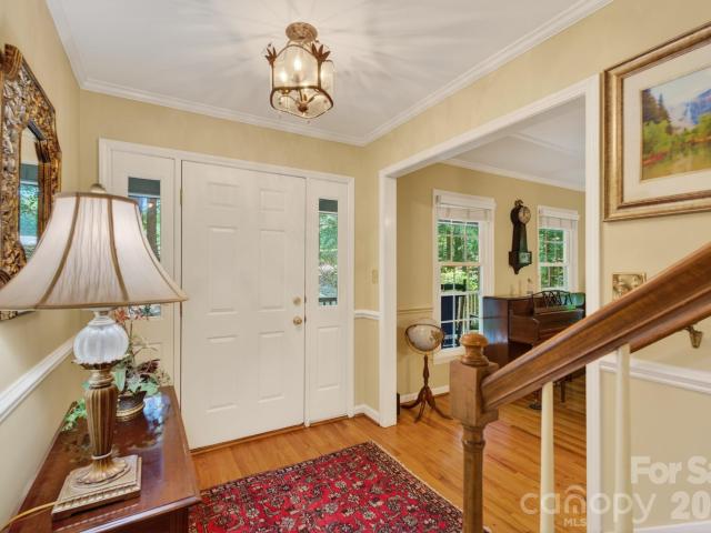1712 Saddlewood Drive