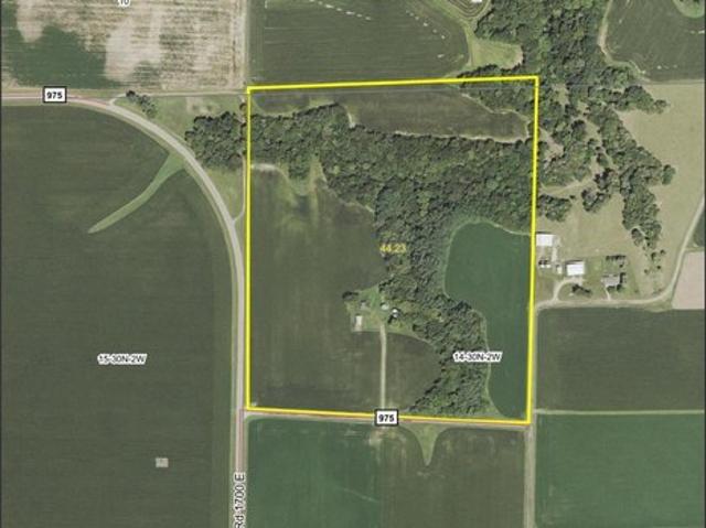1712 Tax School Rd, Lacon, IL 61540