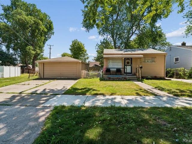 17134 Robert St, Melvindale, MI 48122