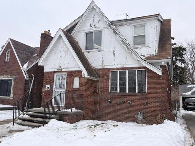 17139 Rowe St, Detroit, MI 48205
