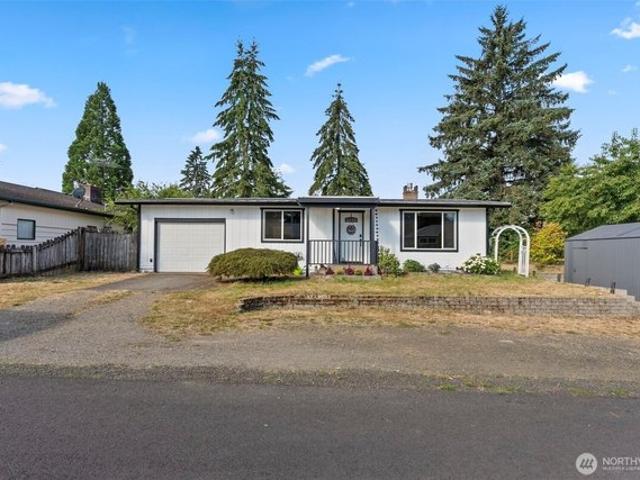 1713 Madison St, Shelton, WA 98584