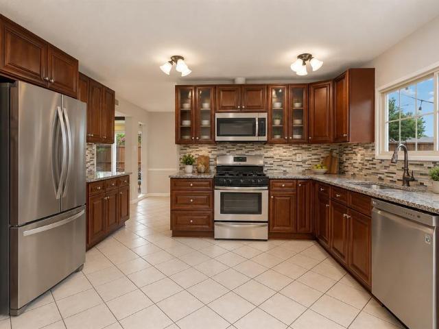 1713 Montana Trail