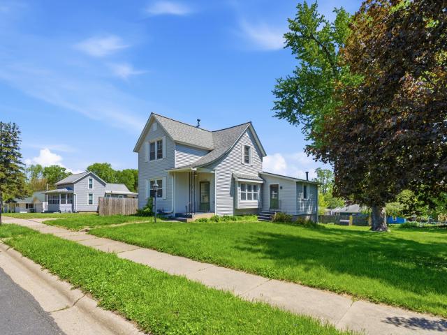 1713 N 5th Street