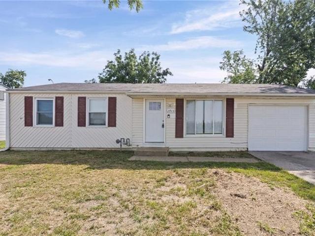 1713 N Whitney Rd, Independence, MO 64058