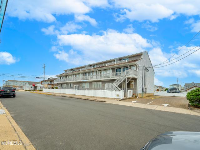 1713 Boulevard Unit 7