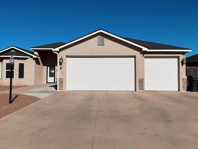1713 College Park Dr, Clovis, NM 88101