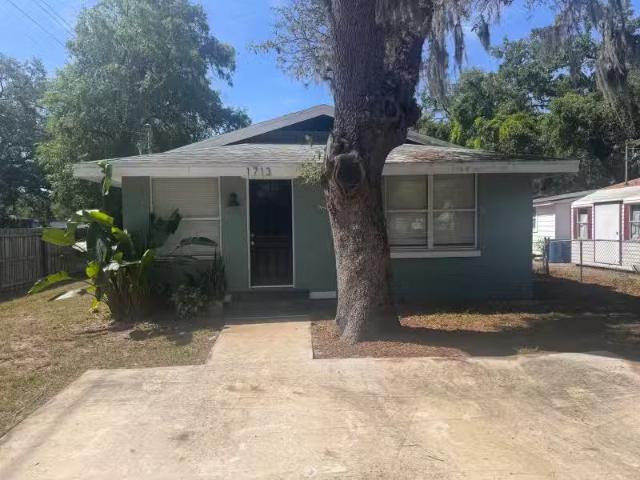 1713 E Chelsea St, Tampa, FL 33610 See Est. Value, Schools &.